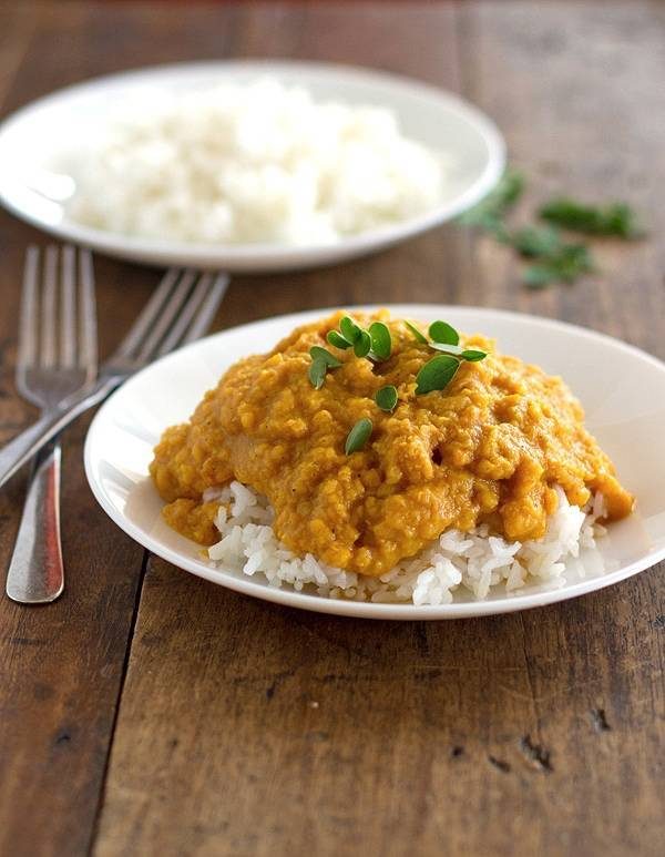 Easy Red Lentil Dhal (15 Minutes!)- Pinch of Yum