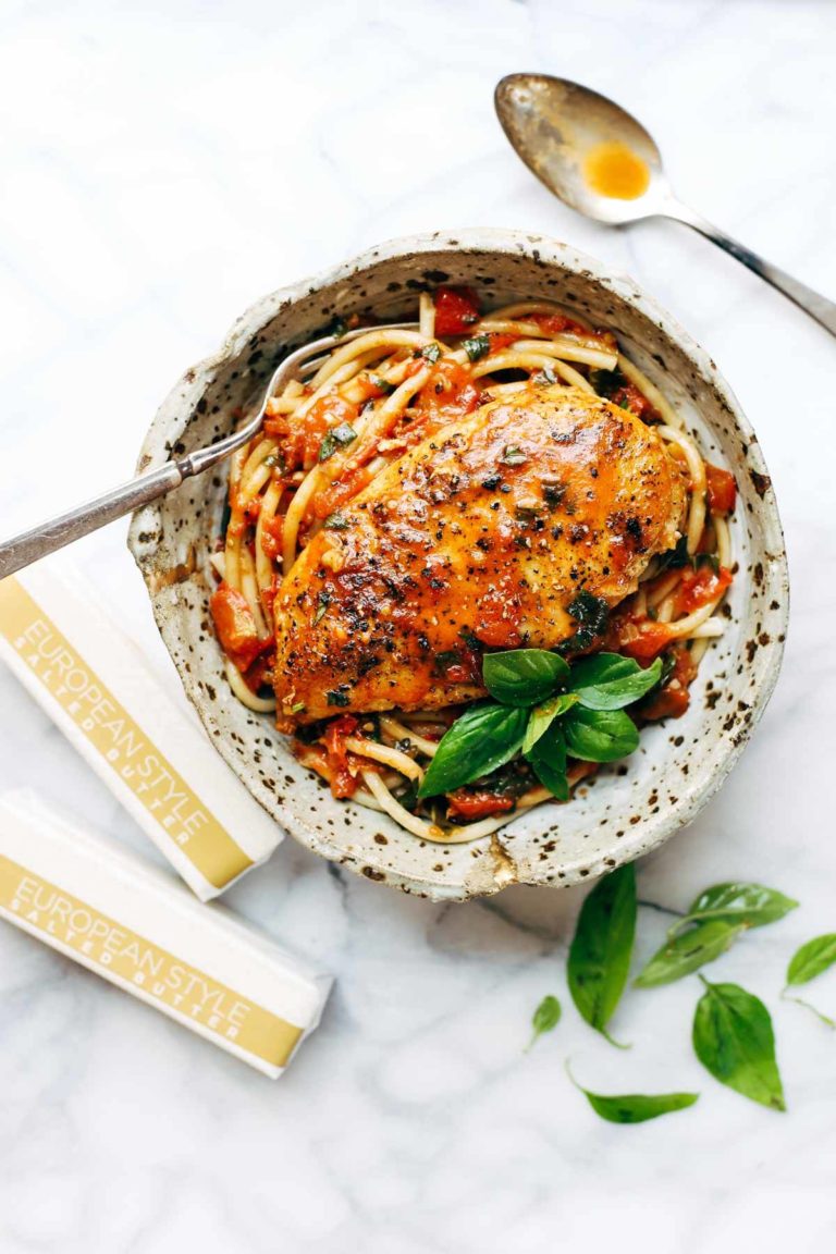 Garlic Basil Chicken with Tomato Butter Sauce Recipe - Pinch of Yum
