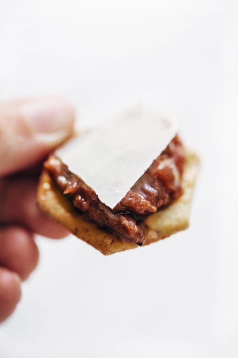 Caramelized Shallot & Grape Chutney Recipe - Pinch of Yum