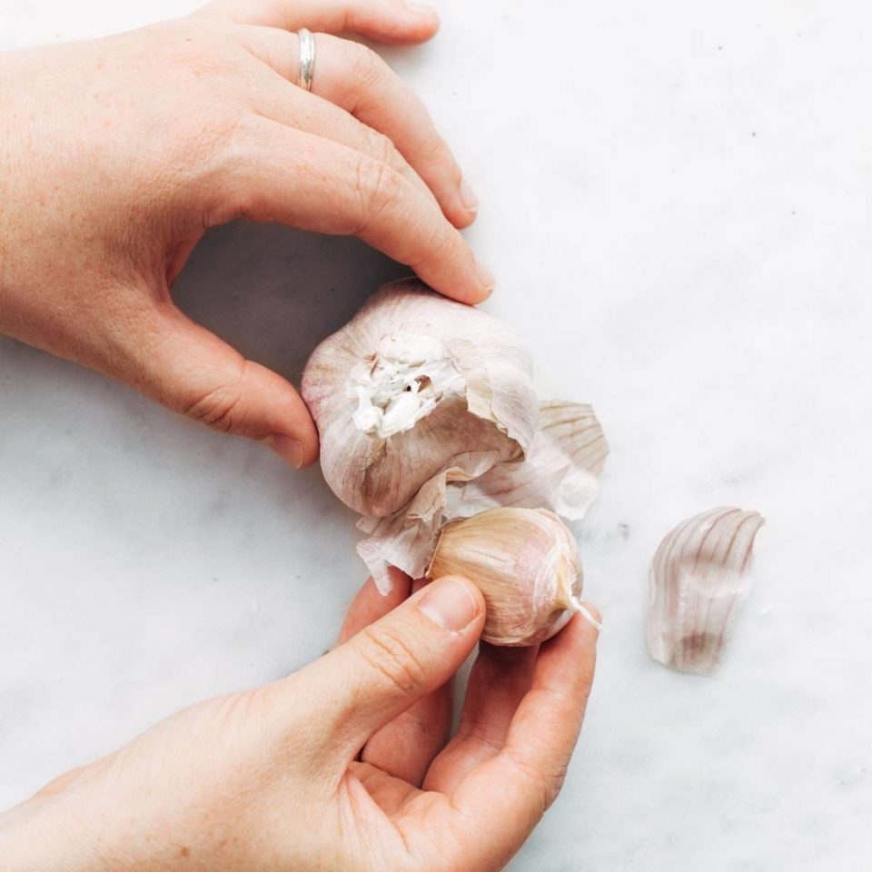 How To Peel Garlic - Pinch of Yum