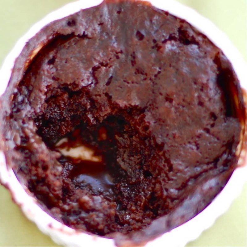 Molten Chocolate Cakes Recipe - Pinch of Yum
