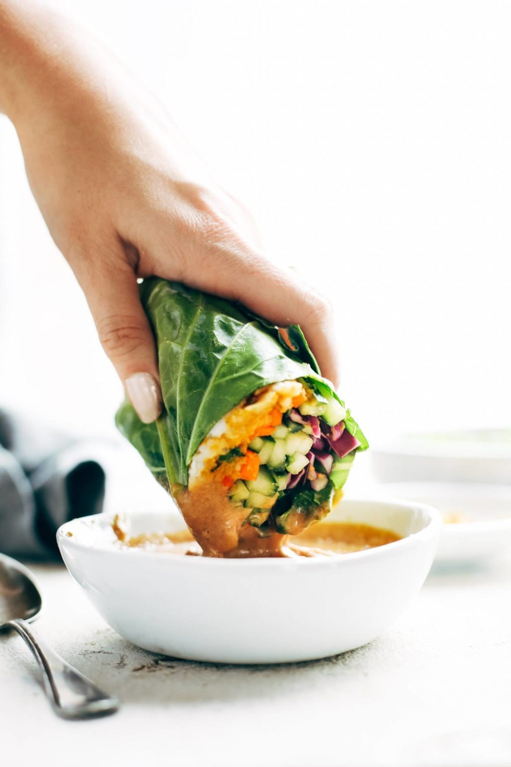 Detox Rainbow Roll-Ups with Peanut Sauce Recipe - Pinch of Yum