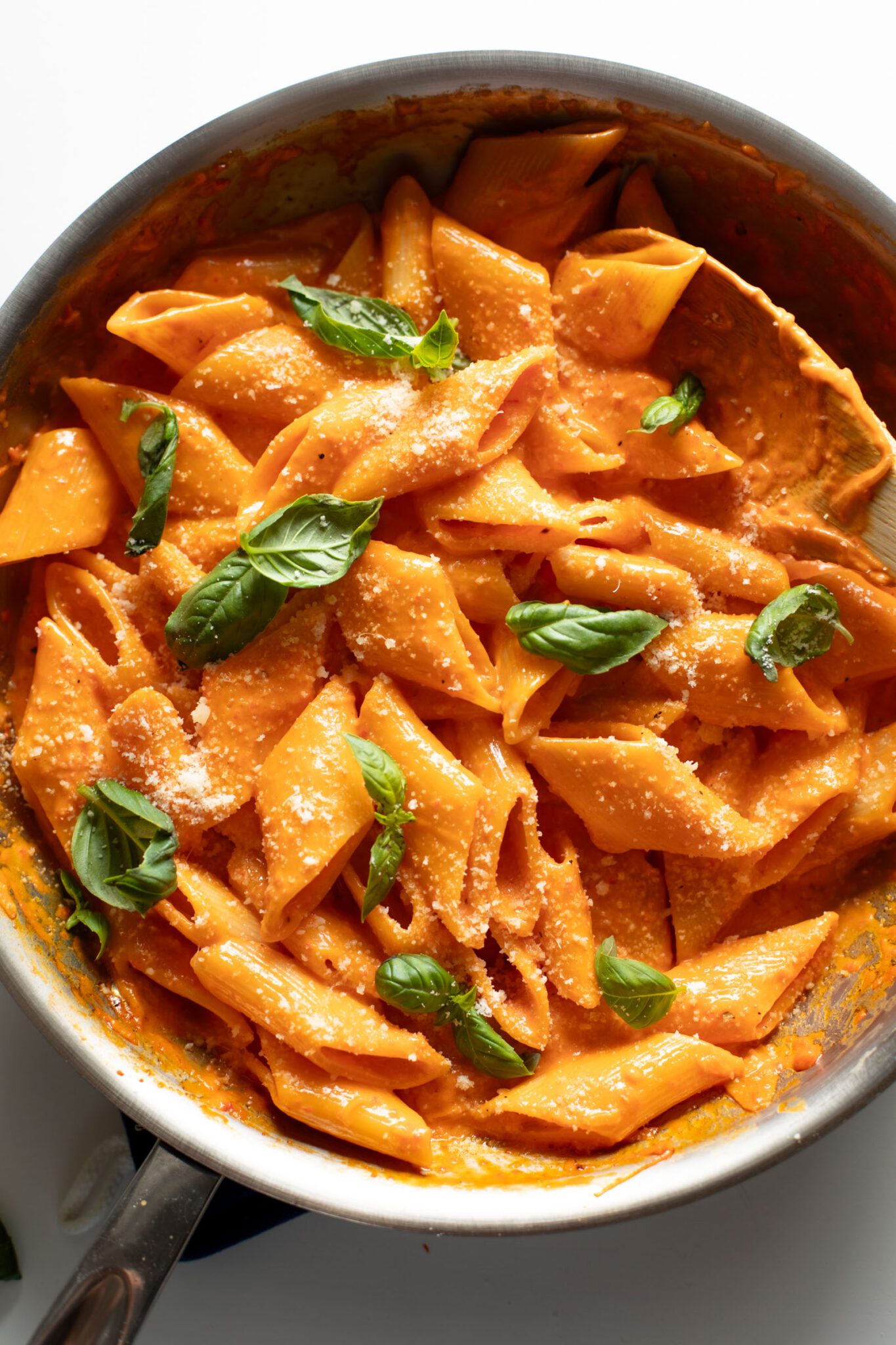 Roasted Red Pepper Pasta Recipe - Pinch of Yum