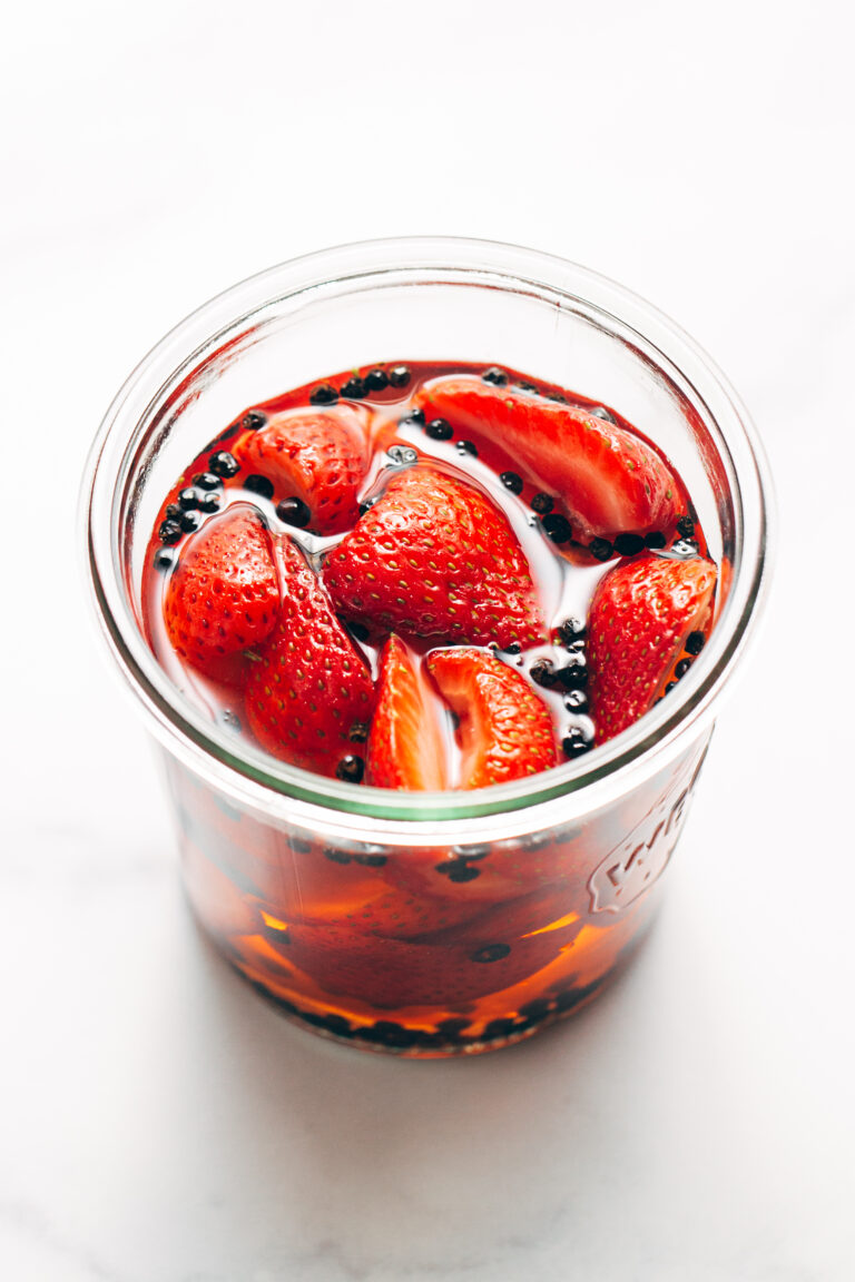 Pickled Strawberries Recipe - Pinch of Yum
