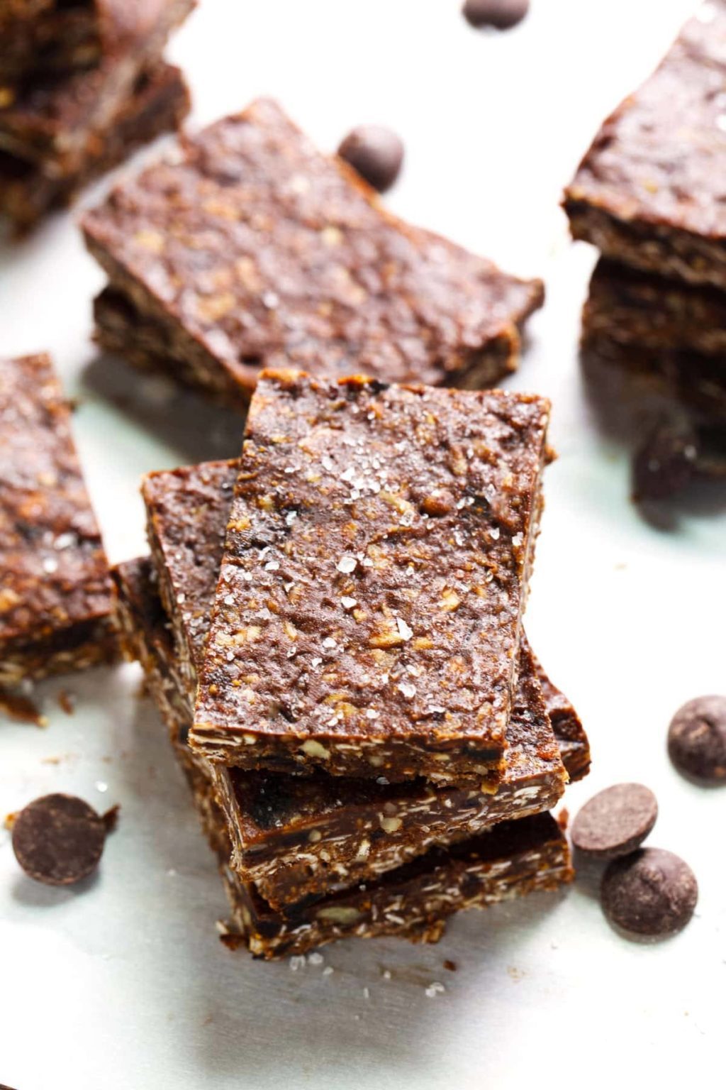 Healthy Sea Salt Dark Chocolate Bars Recipe - Pinch of Yum